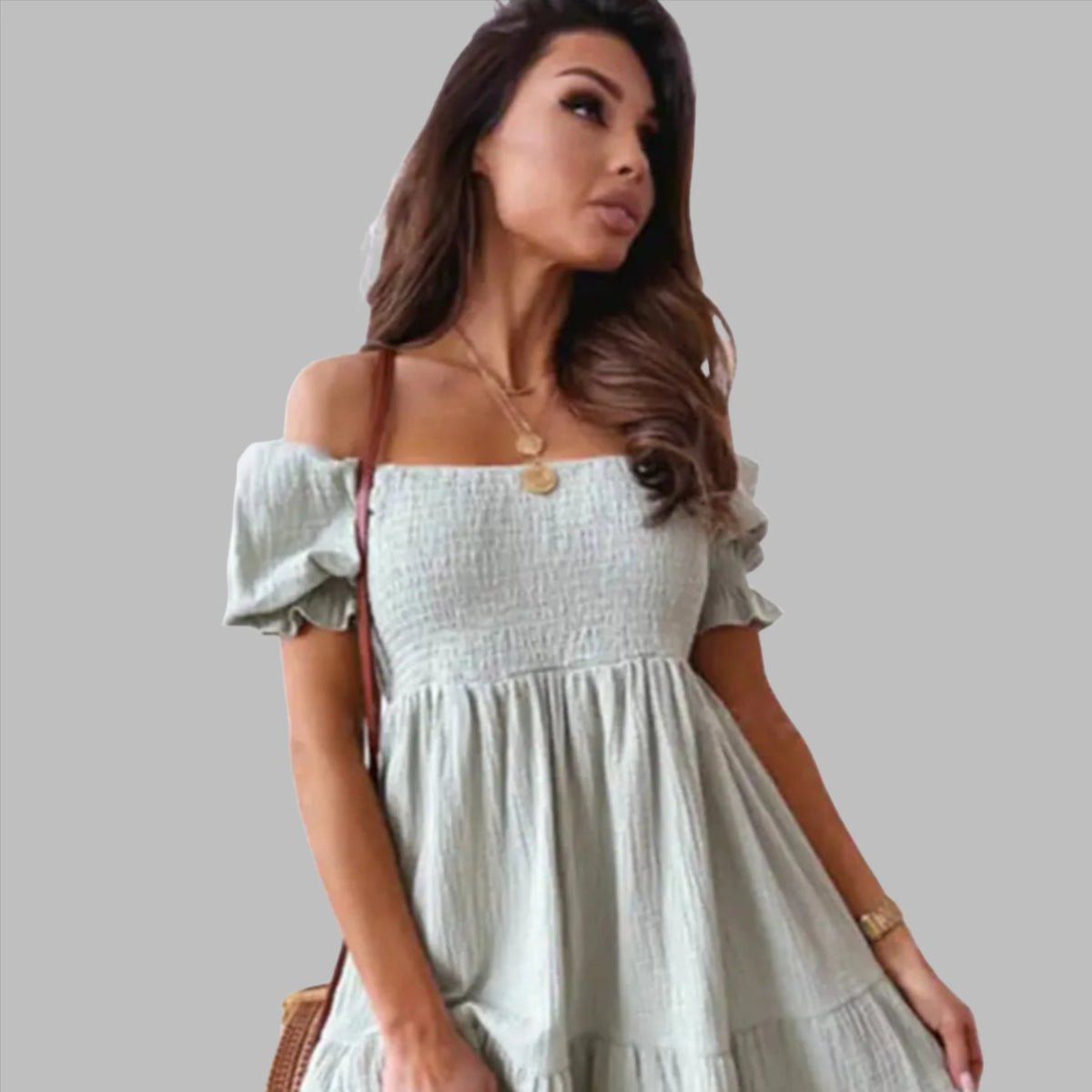 Queen Plain Short Dress – Vacation Ready